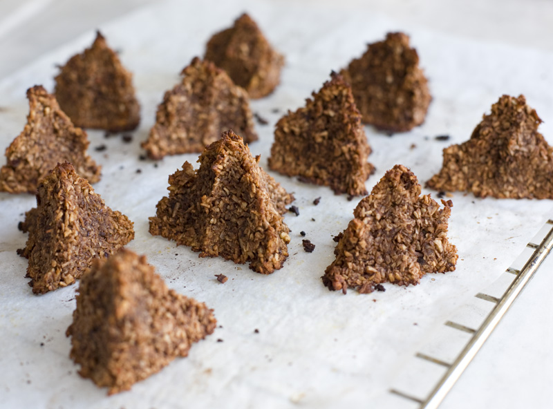 Coconut Macaroons — Green Kitchen Stories